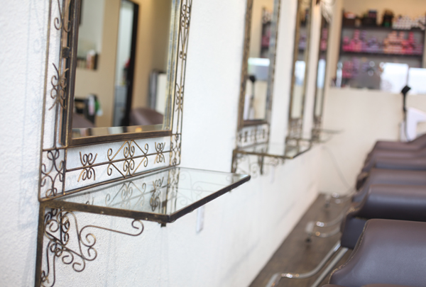 八木崎の美容室・美容院｜rad hair（ラッドヘアー） » 店内の雰囲気